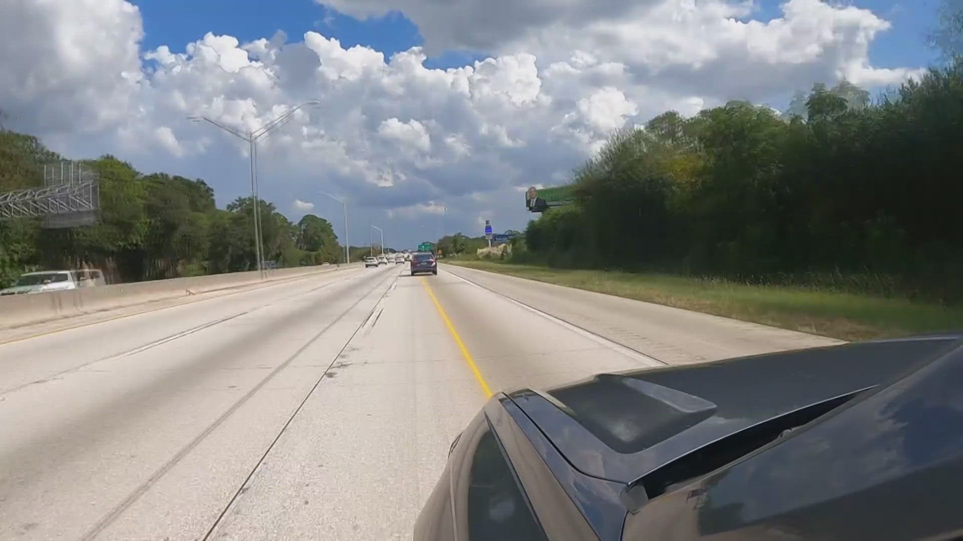 What is the yellow line in the middle of I-95 South? | abc10.com