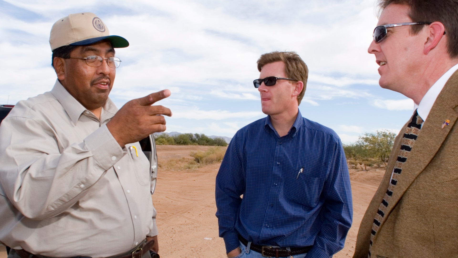 Crews blasting Organ Pipe Cactus Monument to build border wall | abc10.com