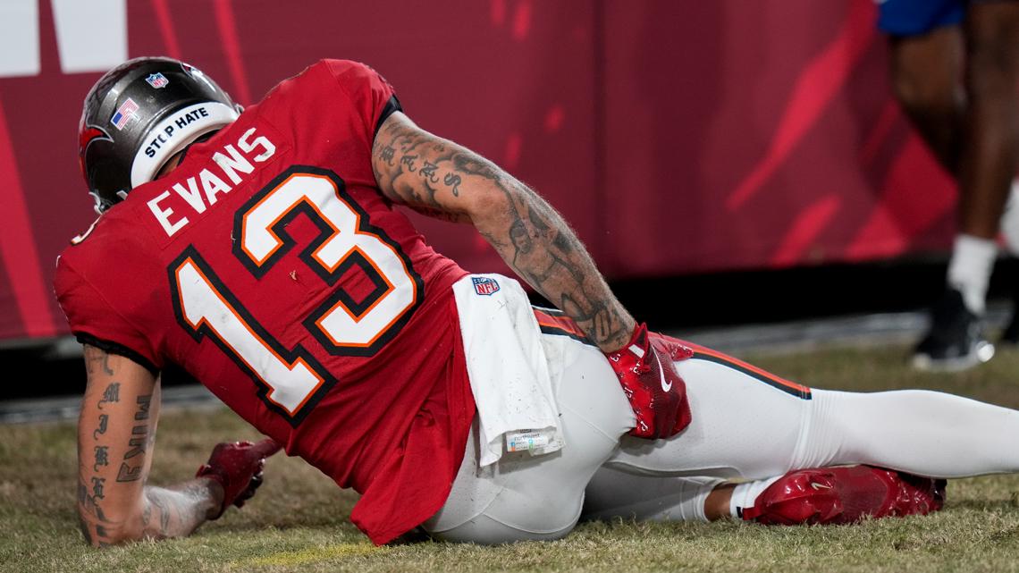 Bucs lose Evans, Goodwin to injury during loss to Ravens | abc10.com