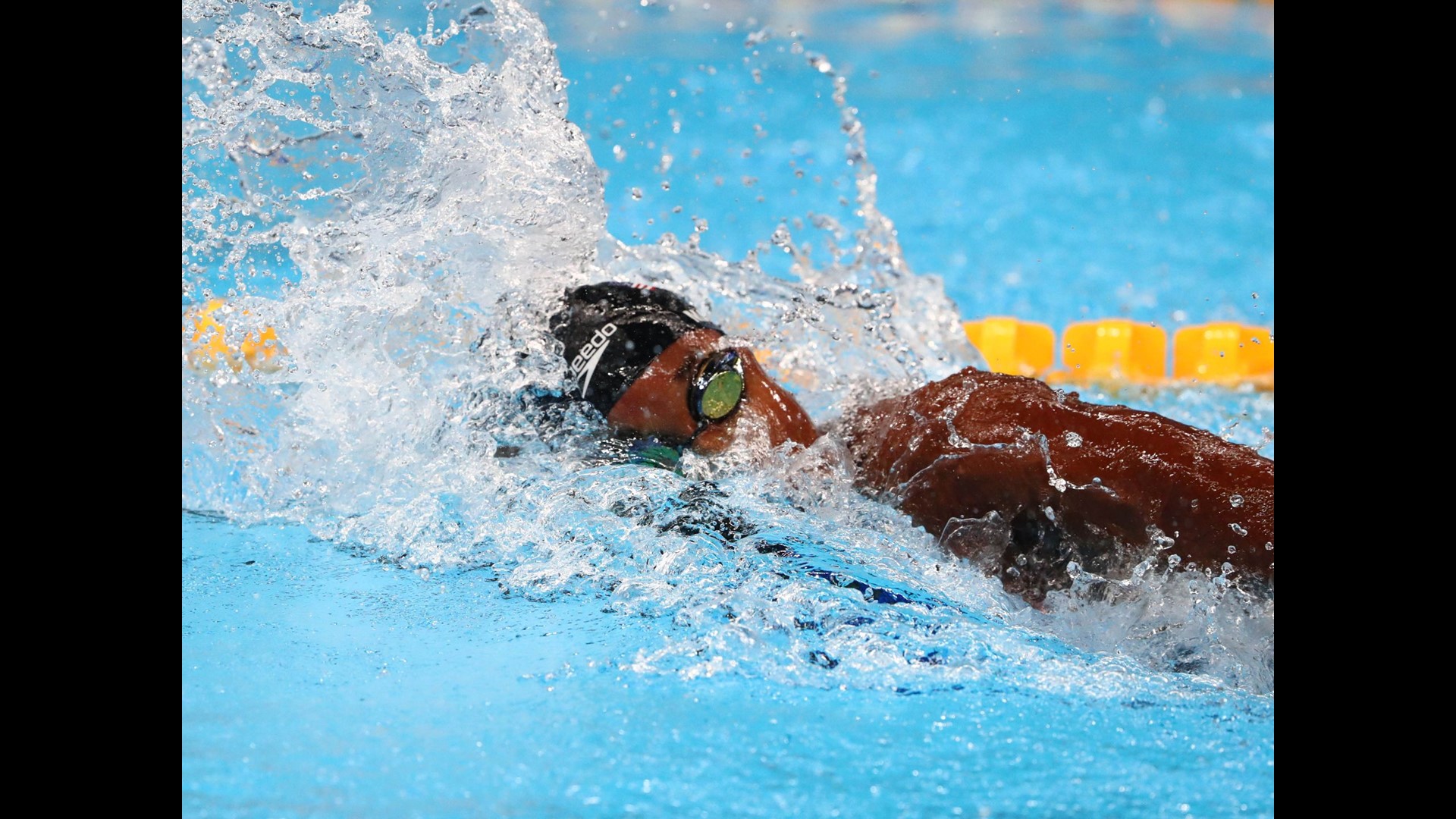 Michael Phelps' face before his event was intense, and the Internet ...