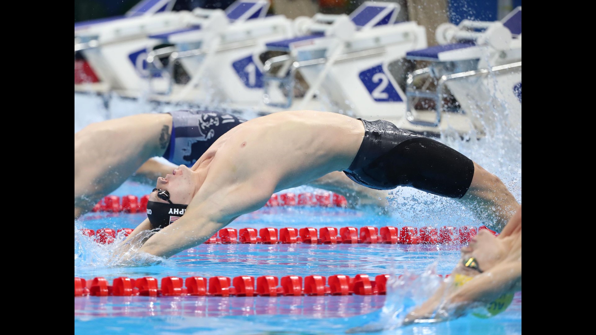 Michael Phelps' face before his event was intense, and the Internet ...